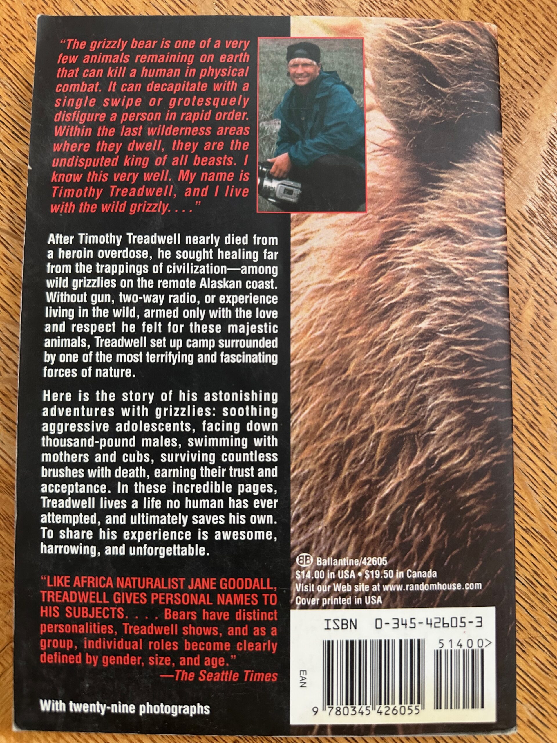 Among Grizzlies: Living with Wild Bears in Alaska by Timothy Treadwell ...